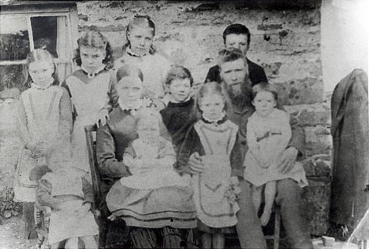 MacKay family from Castlehill, Dunbeath, Caithness